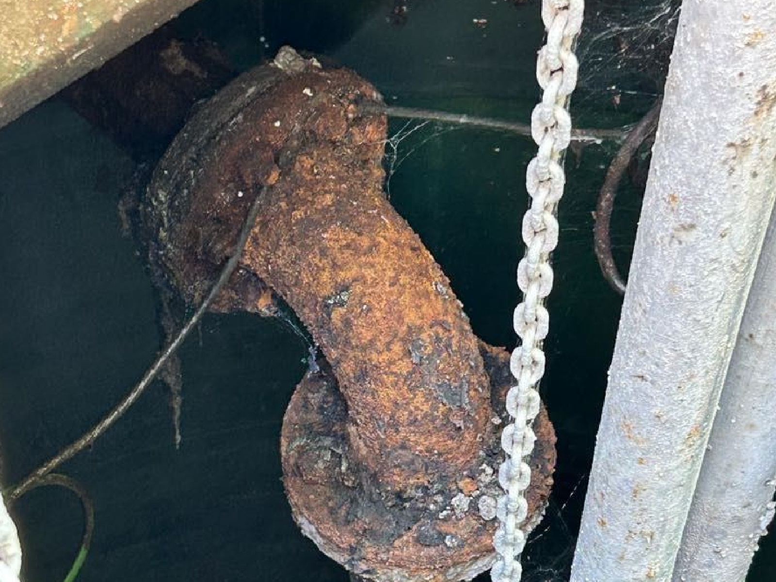 Confined Space Sewage Pipe Repair – Leeds Project | Case Study